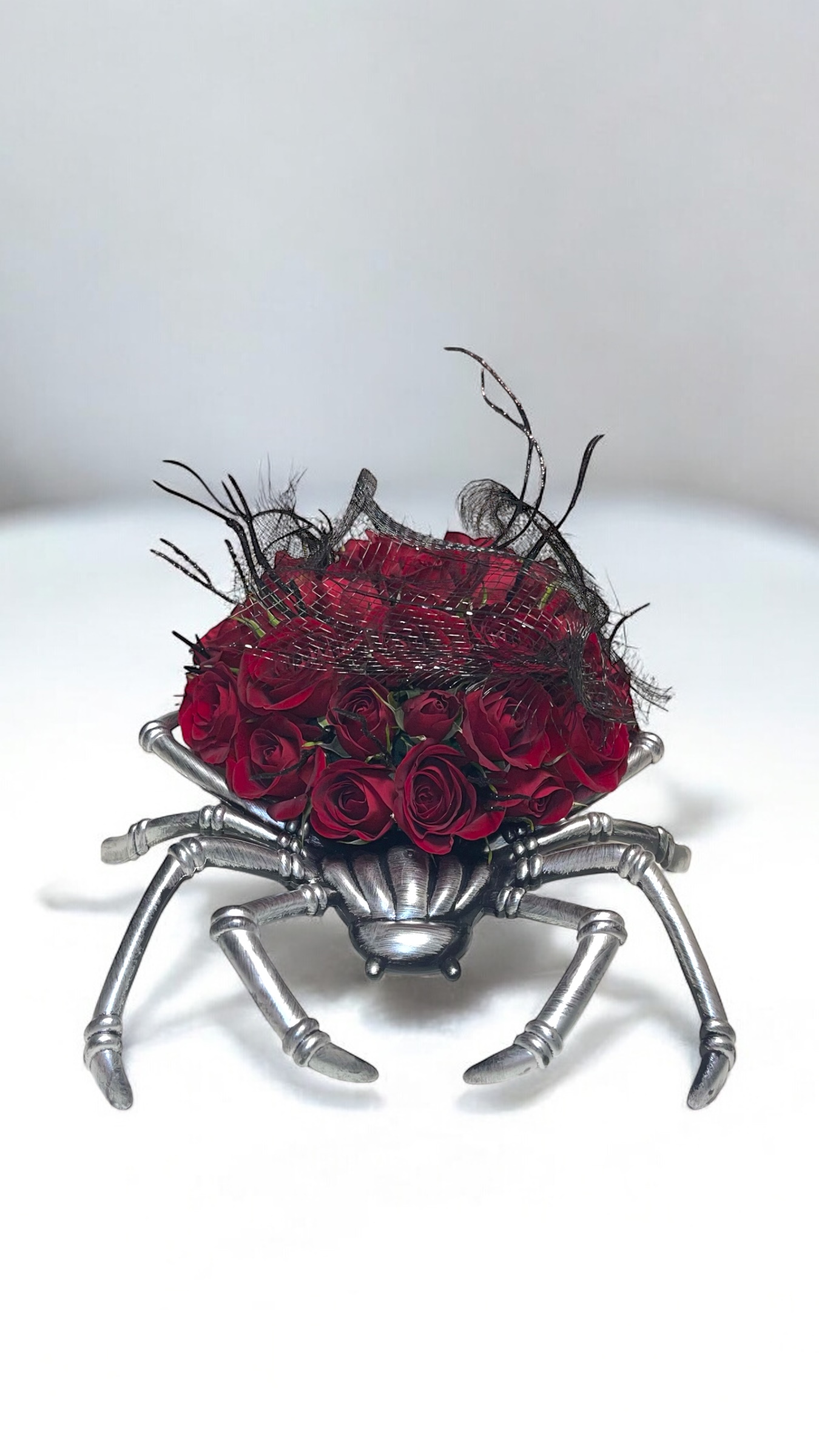 Halloween Spider With Red Roses | Dancing Daisy